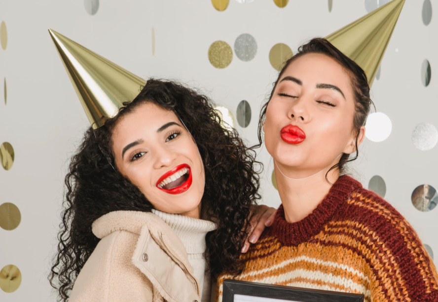 Five Secrets to Party Proof New Years Curls – Curl Keeper